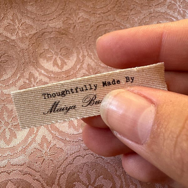 Printed Satin Size Tabs White Clothing Labels With Black Letters Adult ...