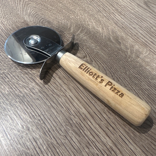 Personalised Custom Pizza Cutter Wheel Slicer Wooden Handle Pizzeria ...