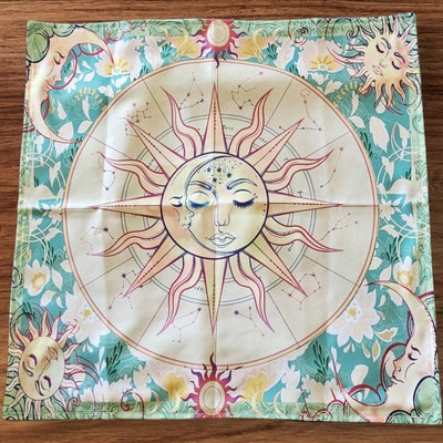 MINI Altar Cloth Leaves Lunar Phase, Traveling Altar Cloth, Portable ...
