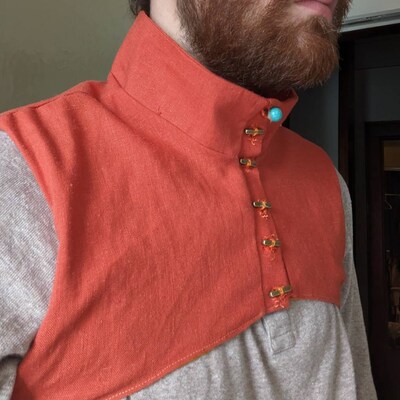 Hooded Half Vest Sewing Pattern, LARP Rogue Pattern, Medieval Villain ...