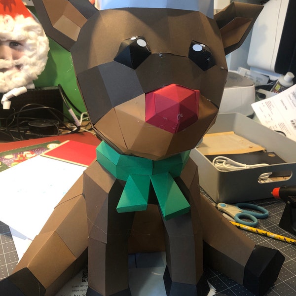 Papercraft Reindeer Sitting Christmas PDF SVG Template Creating Paper ...