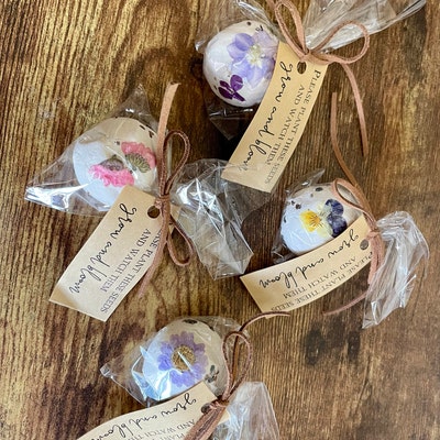 Wild Flower Seed Bombs With Labels // Handmade Clay Seed Bombs - Etsy