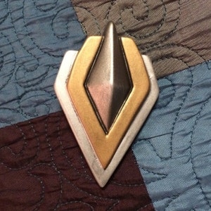 Star Trek Klingon MEDAL of HONOR Resin Prop Pin - Etsy