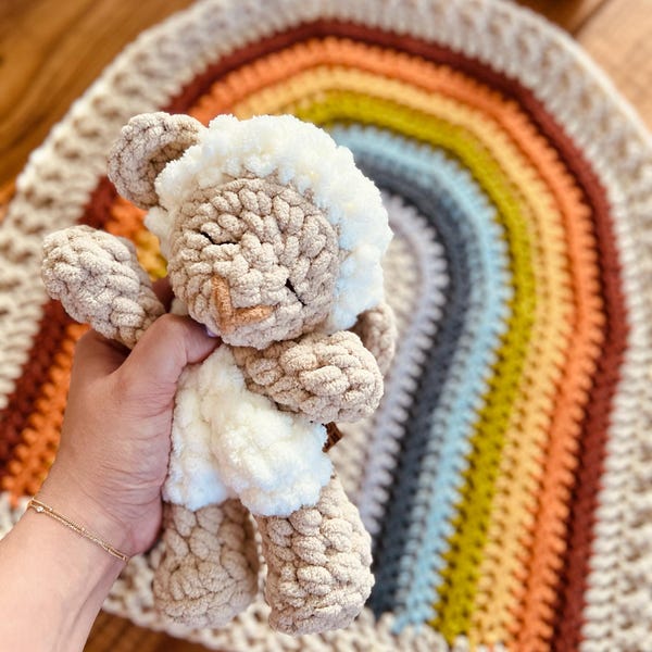 Lenni the Lamb Crochet Pattern | No Sew Low Sew Crochet Amigurumi ...