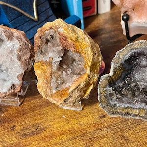 Mexican Geode Variety Pack Guaranteed Hollow, 2-4 Groups, 4 Geodes per ...