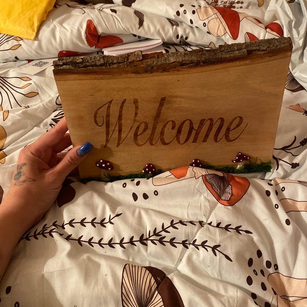 Live Edge Wooden Welcome Sign, Front Door House Warming Gift, Moss ...