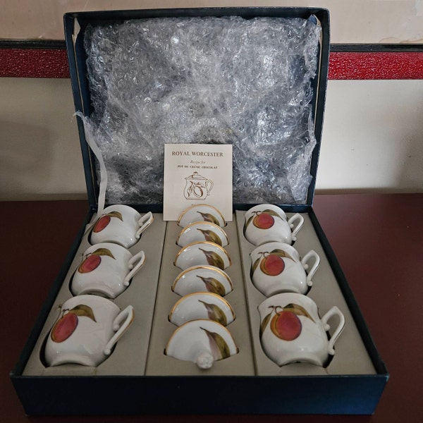 Solid Marble Display Plinth Stand Perfect for Enhancing Display Items ...