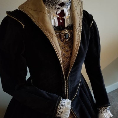 Ladies' Elizabethan Embroidered White Cotton Partlet Blouse - Etsy