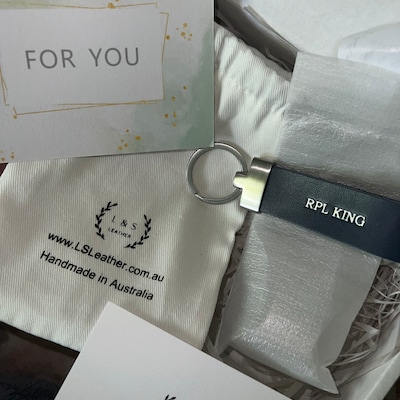 PERSONALISED LEATHER KEYCHAIN. Custom Leather Keychain. Logo Embossing ...