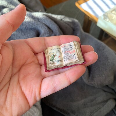 The Cackling Cauldron BOS Left Handed Magic Set of 4 - Etsy