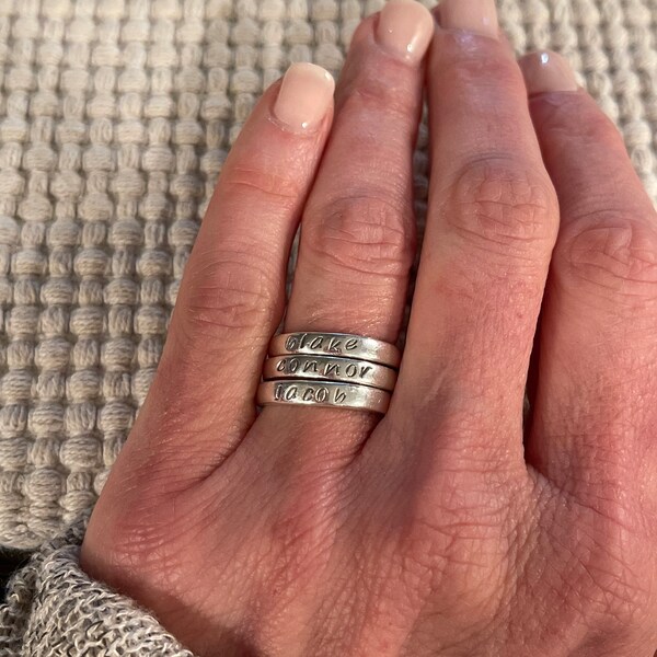 Triple Mother's Ring, Interlocking Name Rings, Personalized Rolling ...