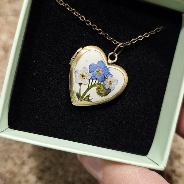 Little Locket With Real Forget Me Not Flowers, Tiny Photo Locket, Dried ...