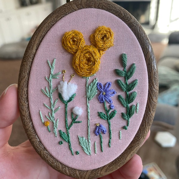 PDF PATTERN Rose Garden Embroidery - Etsy