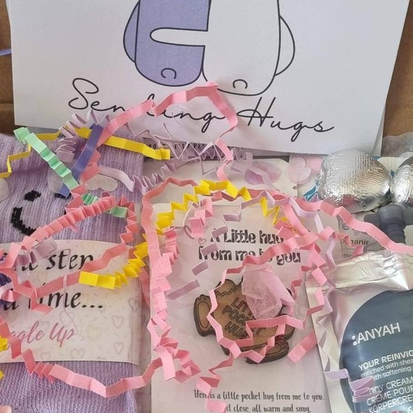 ULTIMATE TEENAGE GIRL Pick Me up Birthday Spa Treat Gift Box, Teenage ...