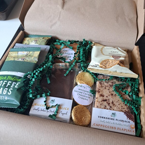 Yorkshire Tea Gift Hamper | Tea Gift | Afternoon Tea | Biscuits | Treat ...