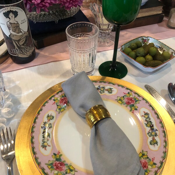 Blue Mountain Pottery Vase, Palm Leaf Vase, Double Leaves Flared ...