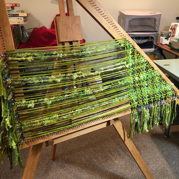 SPRIGGS 7-foot Cherry or Walnut Adjustable Triangle Loom - Etsy