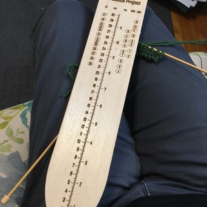 Sock Knitting Ruler Allows to Measure the Foot Length of a Knitted Sock ...