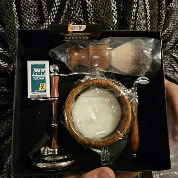 Customized Handmade Wood Shaving Kit for Men Brush and Razor Display ...