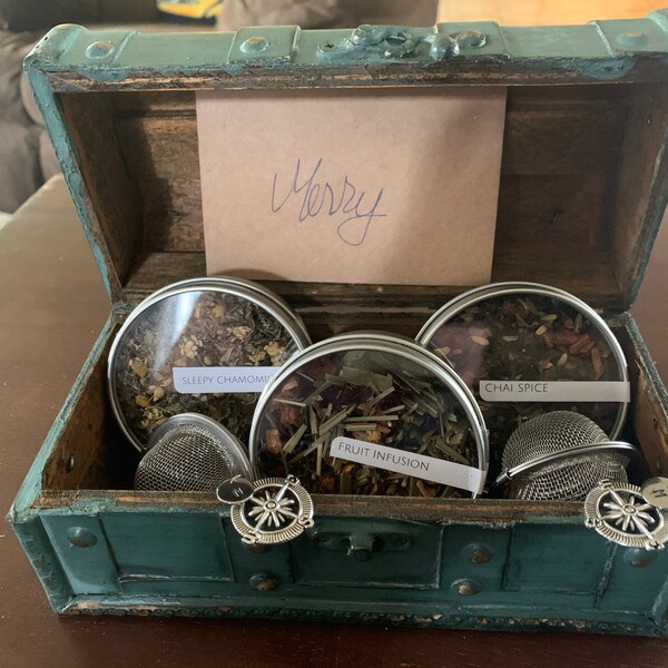 Blue Tea Gift Box With Personalized Infusers & Loose Leaf Teas - Etsy