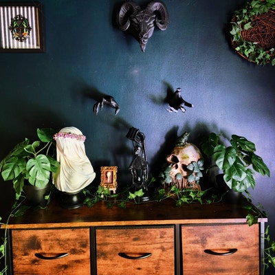 Phasmophobia Hand - Etsy