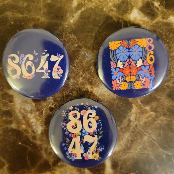 Custom Grad Buttons 2025 Graduation Class of 2025 Congratulation Family ...