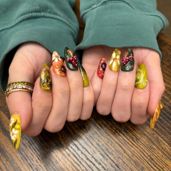 Halloween Witch Press on Nails, Spooky Moon Butterfly Nails, Witch ...