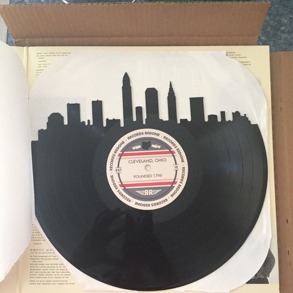 Cleveland Skyline Vinyl Record Art: Unique Upcycled Wall Decor - Etsy