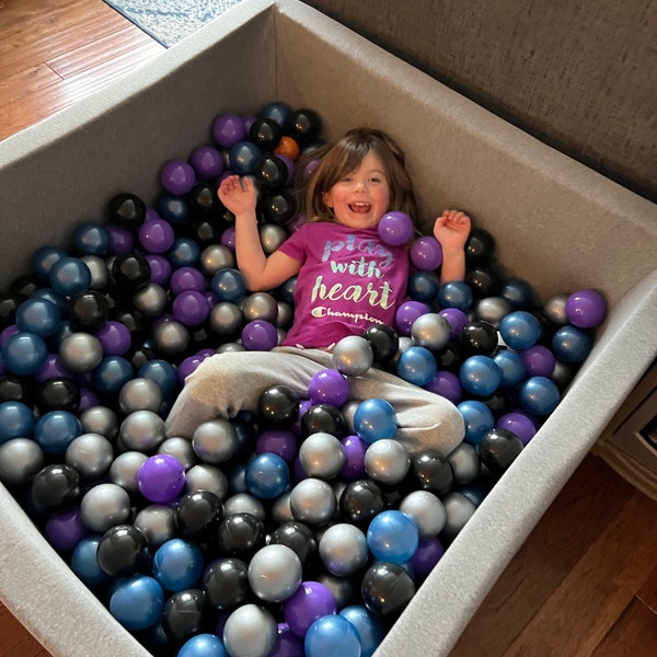 Large Square Ball Pit + 400 Balls Included - Gray, Pit Ball Kids, Pit ...