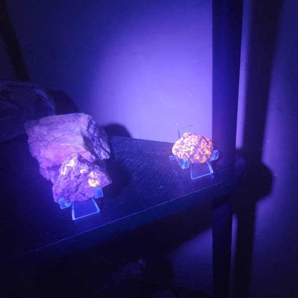 Phlogopite and Diopside “starry Night” - UV Fluorescent Minerals From ...