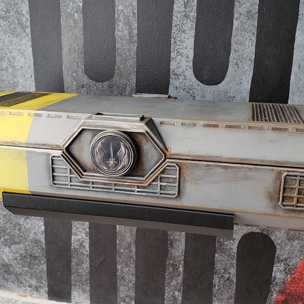 Legacy Lightsaber Wall Mount Display - Etsy