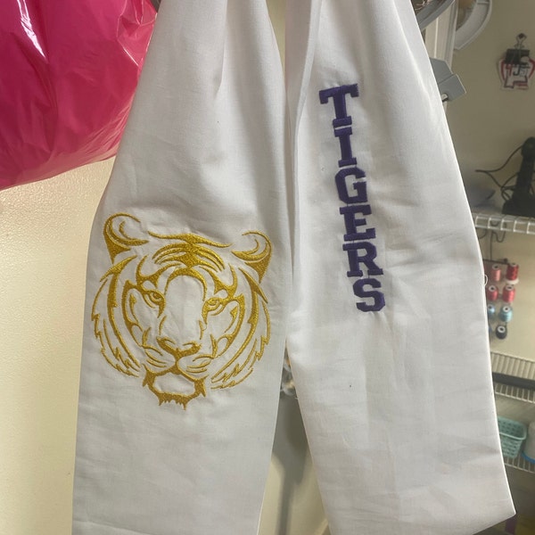 Wolverine, Anime Machine Embroidery Design, Instant Download With 5 ...