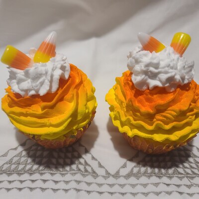 5 Candy Corn Cabochons, Candy Corn, Halloween, Resin Candy Corn, 3D ...