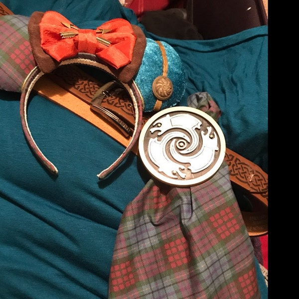 Brave Inspired Merida Celtic Bear Design Belt Centre - Etsy