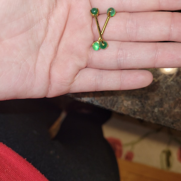 Real Jade 12g 14g Titanium Internally Threaded Claw Nipple Bar Rings ...