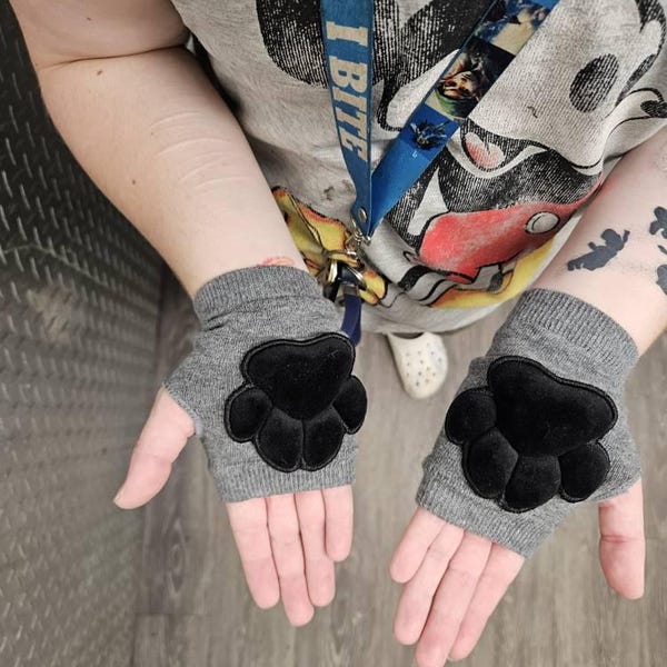 Plush Red Paw Pad Bean Cat Style Stuffed Mochi for Furry Socks Gloves ...