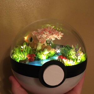 Pokemon Terrarium Extra Large / Bulbasaur/ Pokeball / Diorama - Etsy
