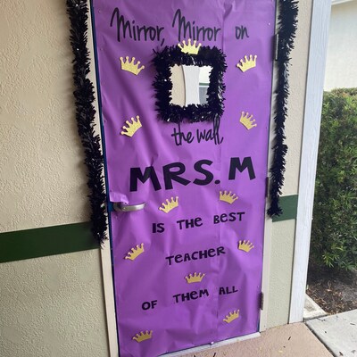 Mirror, Mirror on the Wall There's a Leader in Us All, Leader in Me ...