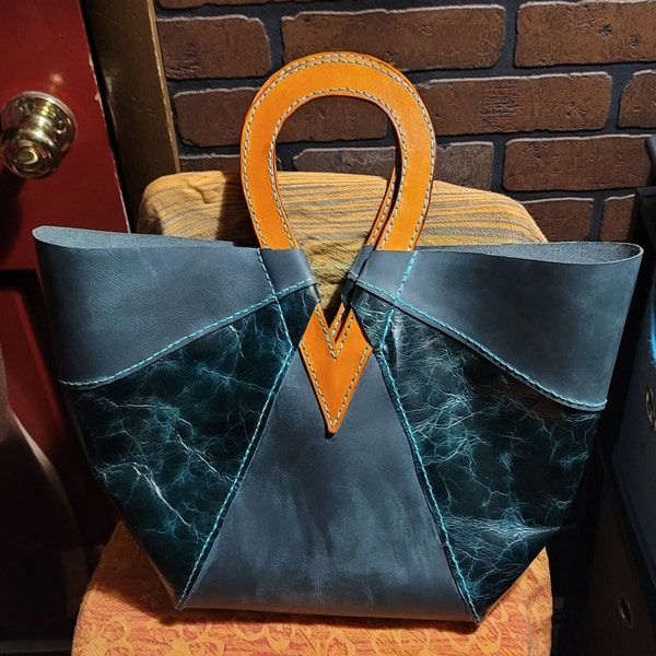 Leather Tote Pattern PDF - the Lizzie Bag - by Leatherhubpatterns - Etsy