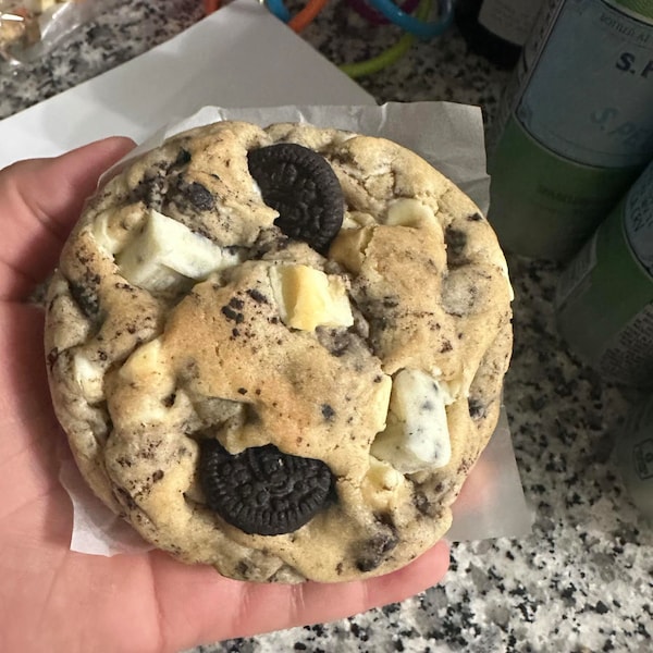 Build Your Own 6 Cookie Box - Large Bakery Style Cookies - Dessert ...