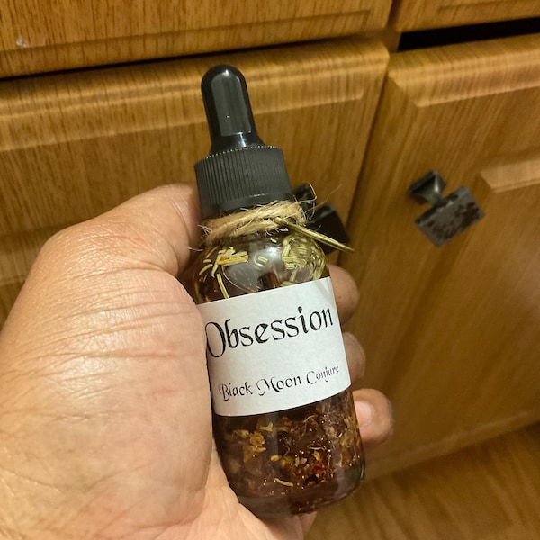 New Orleans Passion Oil, Jezebel Root, Love Potion, Love Oil, Desire ...