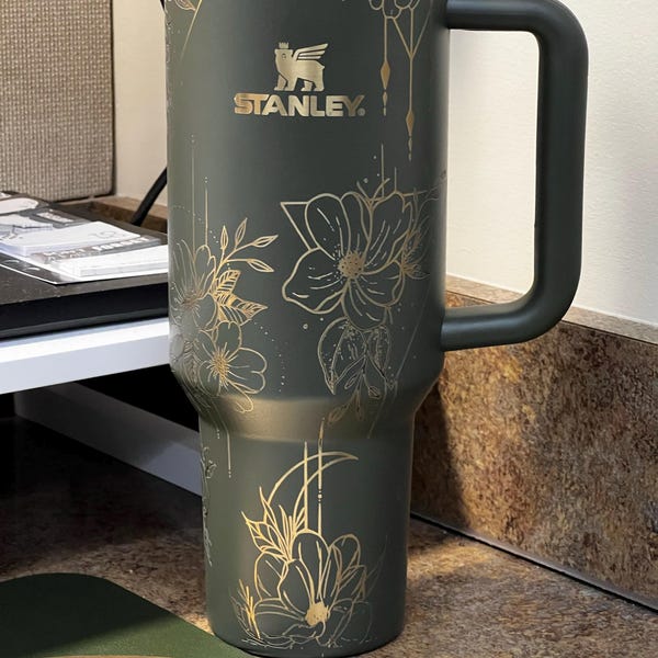Tennis/softball | Engraved and Hand Painted 40oz STANLEY With Handle ...
