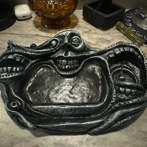 Hand Crafted Gaping Gob Ashtray or Change/keyholder - Etsy