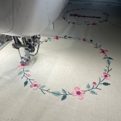 Dainty Wreath of Flowers Embroidery Circle of Flowers Machine ...