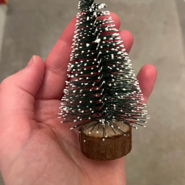 9 Size of Snowy Green Mini Christmas Trees, Small Christmas Trees ...