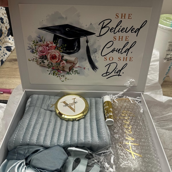 2026 Graduation Gift Box for Her Personalized Graduation Gift Set Class ...