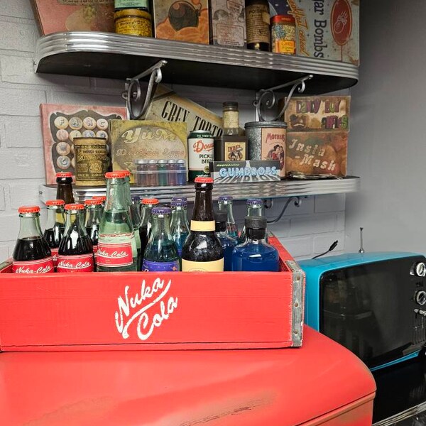 Un-official Handmade Fallout 4 - Cardboard Box Props - Etsy