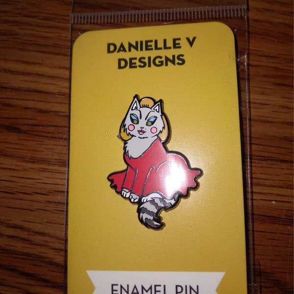 Divine Cat Enamel Pin - John Waters Pin - Pink Flamingos Pin - Etsy