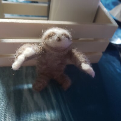 Sloth Desk Pet, Hand Felted Wool Sloth Sculpture, Sloth Gift - Etsy
