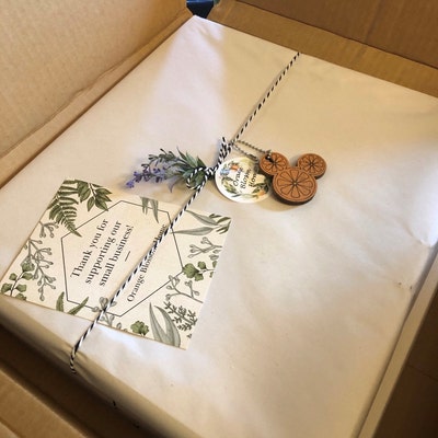 Disney Ears Display, Minnie Ear Headband Display Frame, Disney Ear ...